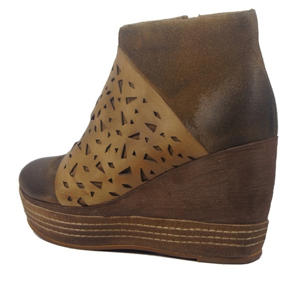 Antelope | Shoes | Antelope Laser Cut Leather Wedge Booties 4 Nwt ...
